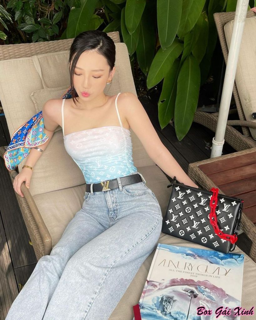 80+ Hình ảnh Amee sexy với những bộ bikini