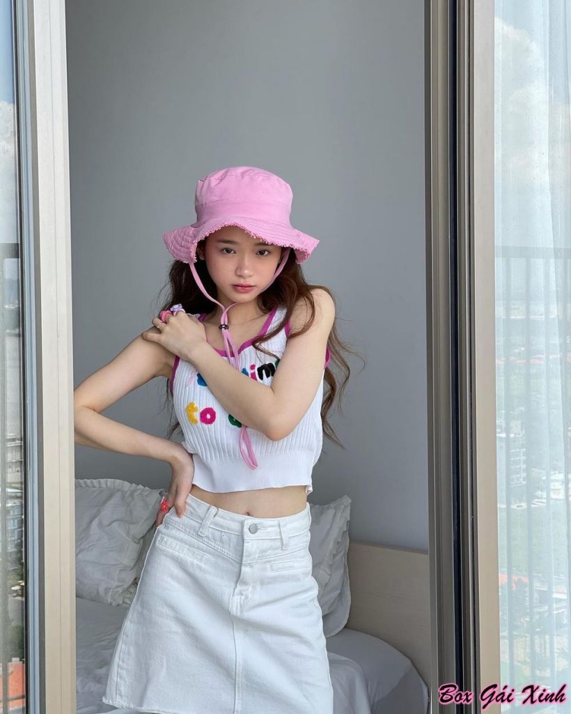 80+ Hình ảnh Linh Ka sexy với những bộ bikini