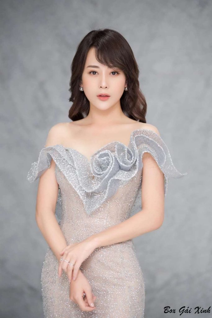 80+ Hình ảnh Phương Oanh sexy với những bộ bikini