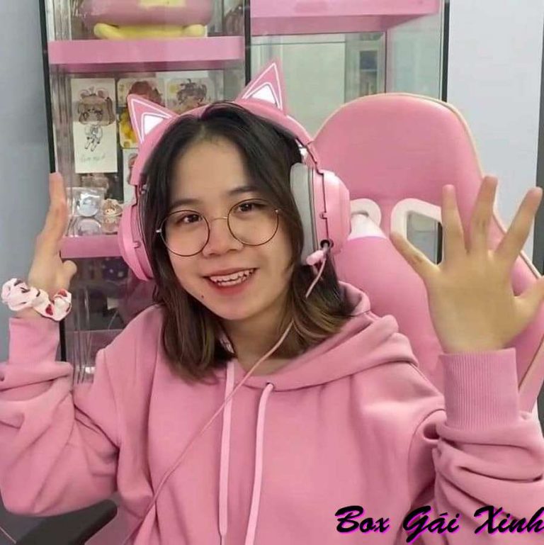 80+ Hình ảnh Mèo Simmy xinh đẹp cute, sexy, mới nhất 2022